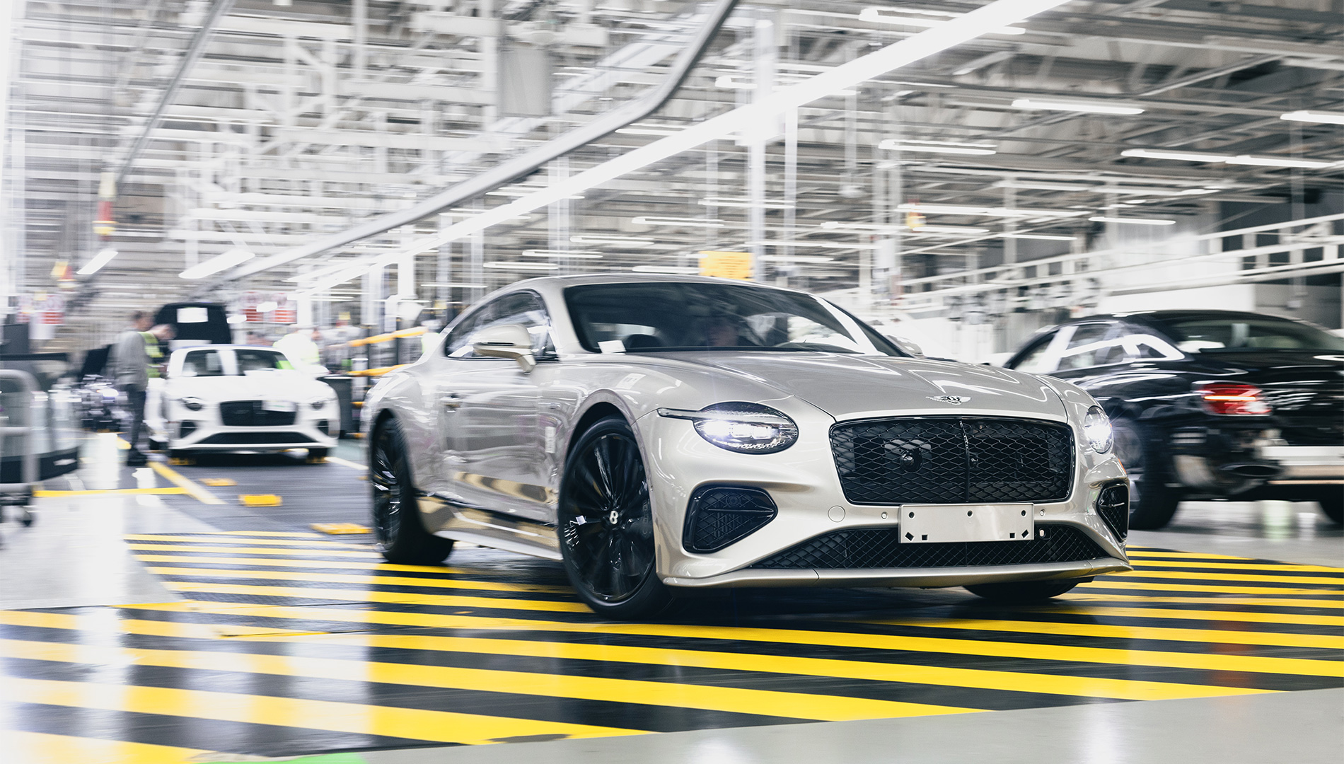 El primer SUV eléctrico de Bentley llegará en 2026 | Wikidriver